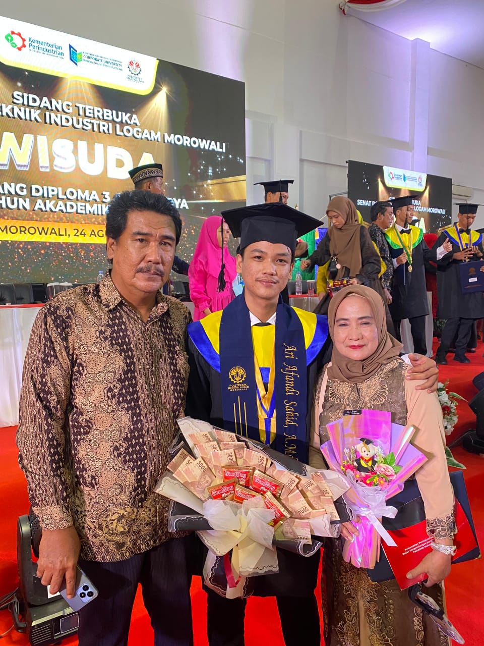 Politeknik Industri Logam Morowali Gelar Wisuda Ke V Jenjang Diploma 3 ...